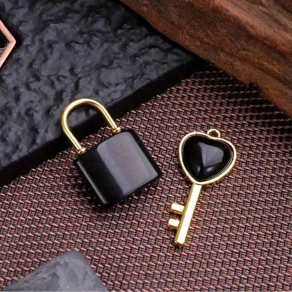 Accessories | Natural Crystal Obsidian Lock Key | Poshmark
